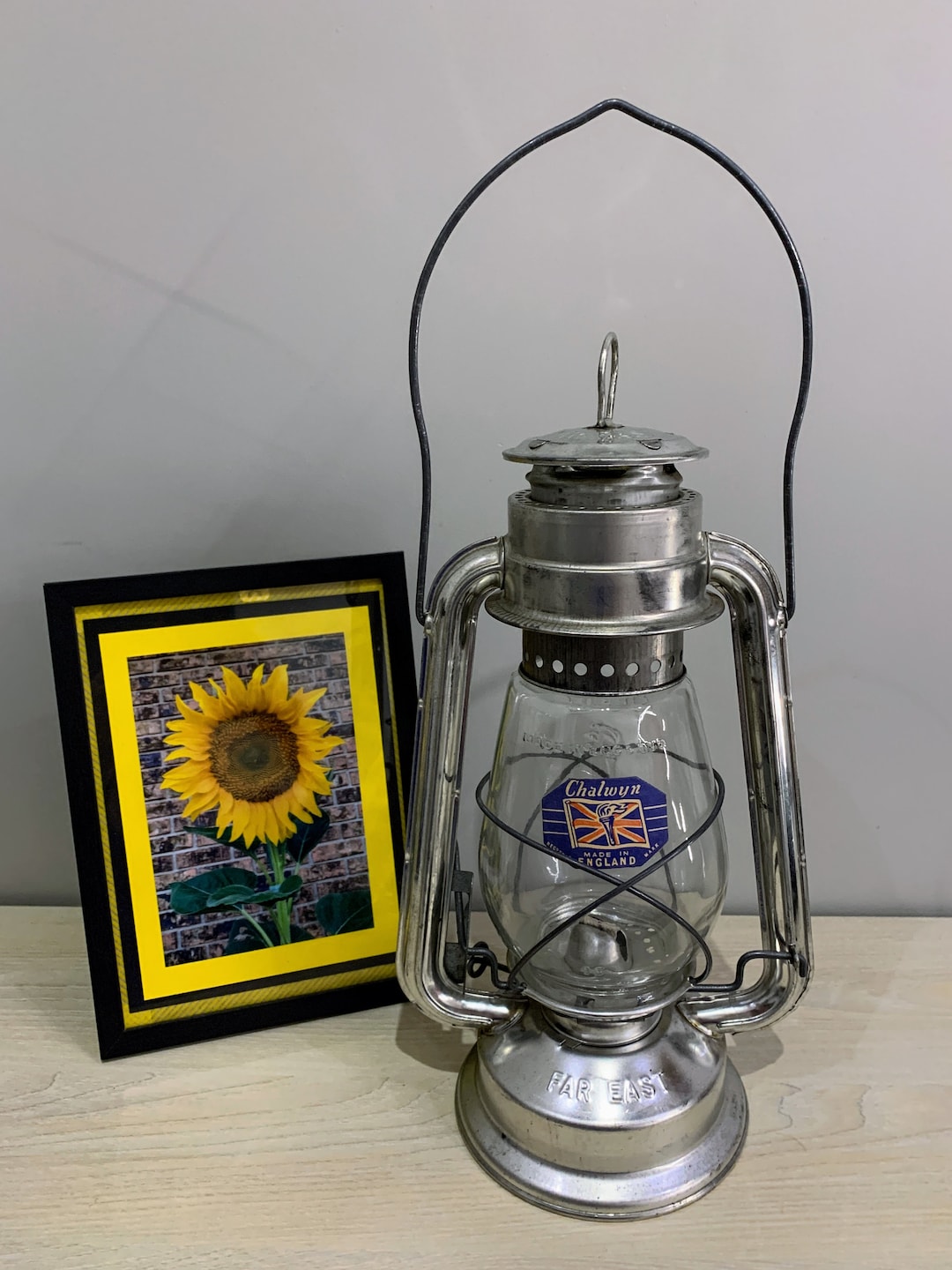 Vintage CHALWYN Kerosene Lamp - Etsy