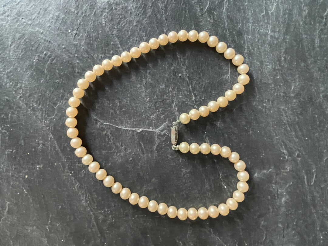 Japan Signed Vintage Single Strand Pearl Necklace - Etsy
