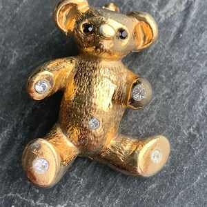 Sphinx Gold Vintage Teddy Bear Brooch With Crystal Set in the Eyes ...