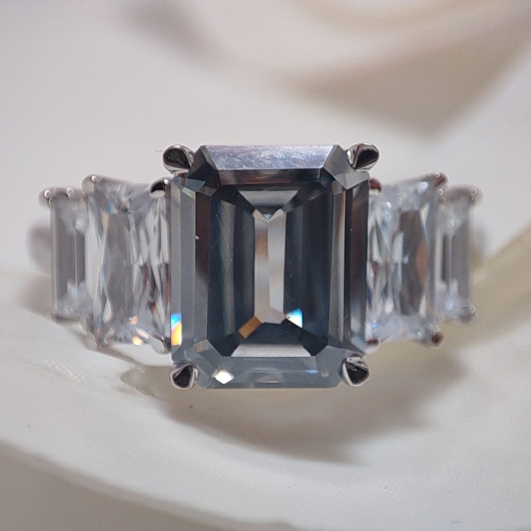 Gorgeous Gray Diamond Engagement Ring / 3.00 Carat Emerald Cut Grey ...