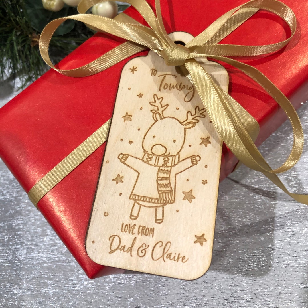 Personalised Wooden Engraved Reindeer Christmas Gift Tag Reusable and ...