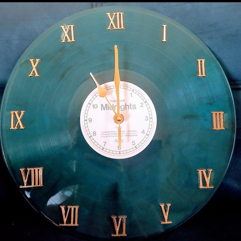 Vinyl Record Clock - Etsy
