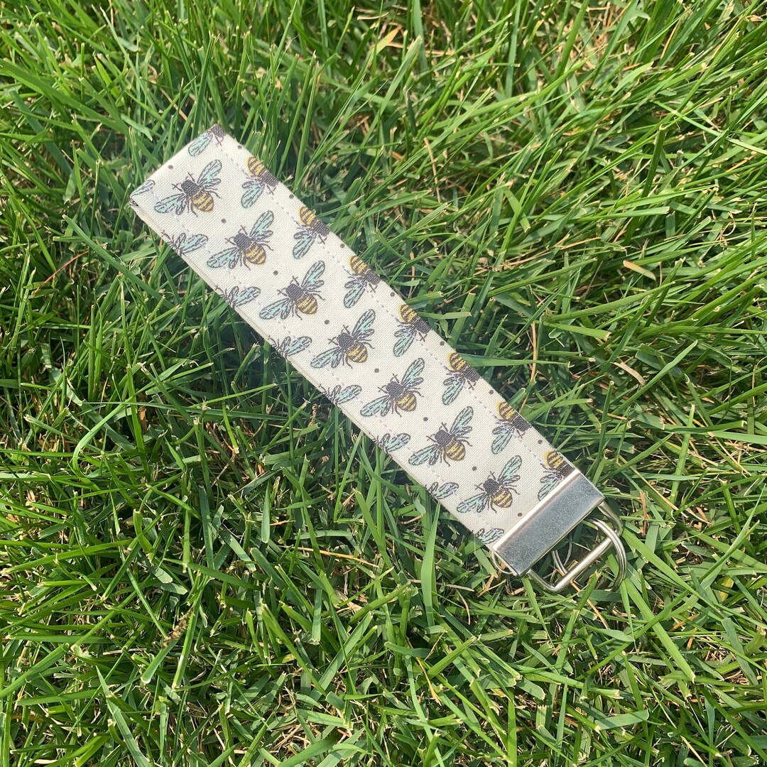 Bumble Bee Keyfob, Bee Keychain, Beea, Fun Gift, Keychain, Lanyard, Key ...