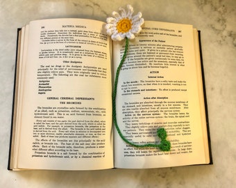 Crochet Daisy Bookmark - Etsy