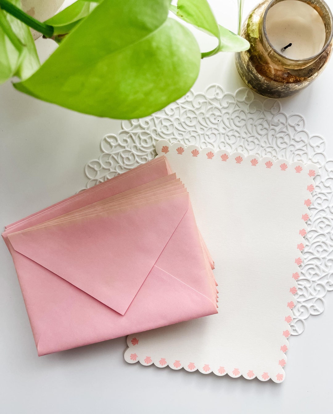 Vintage Eaton Scalloped Shells Stationery Sheets and Coordinating ...