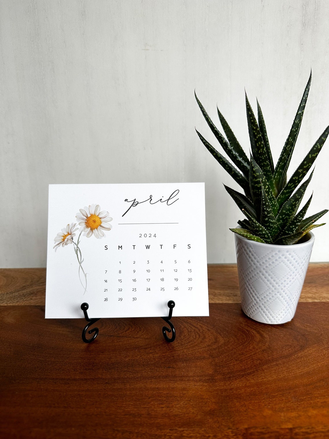 Birth Month Flower Desk Calendar 2026: Small Monthly Floral Desk Decor ...