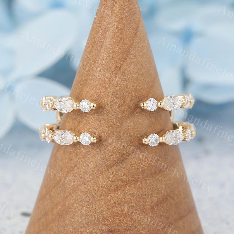 Marquise Cut Curved Ring - Etsy