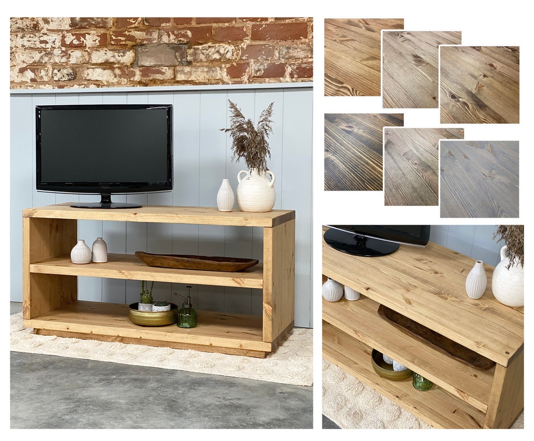 QUY // Scandinavian Plinth TV Media Unit With Shelf - Etsy UK