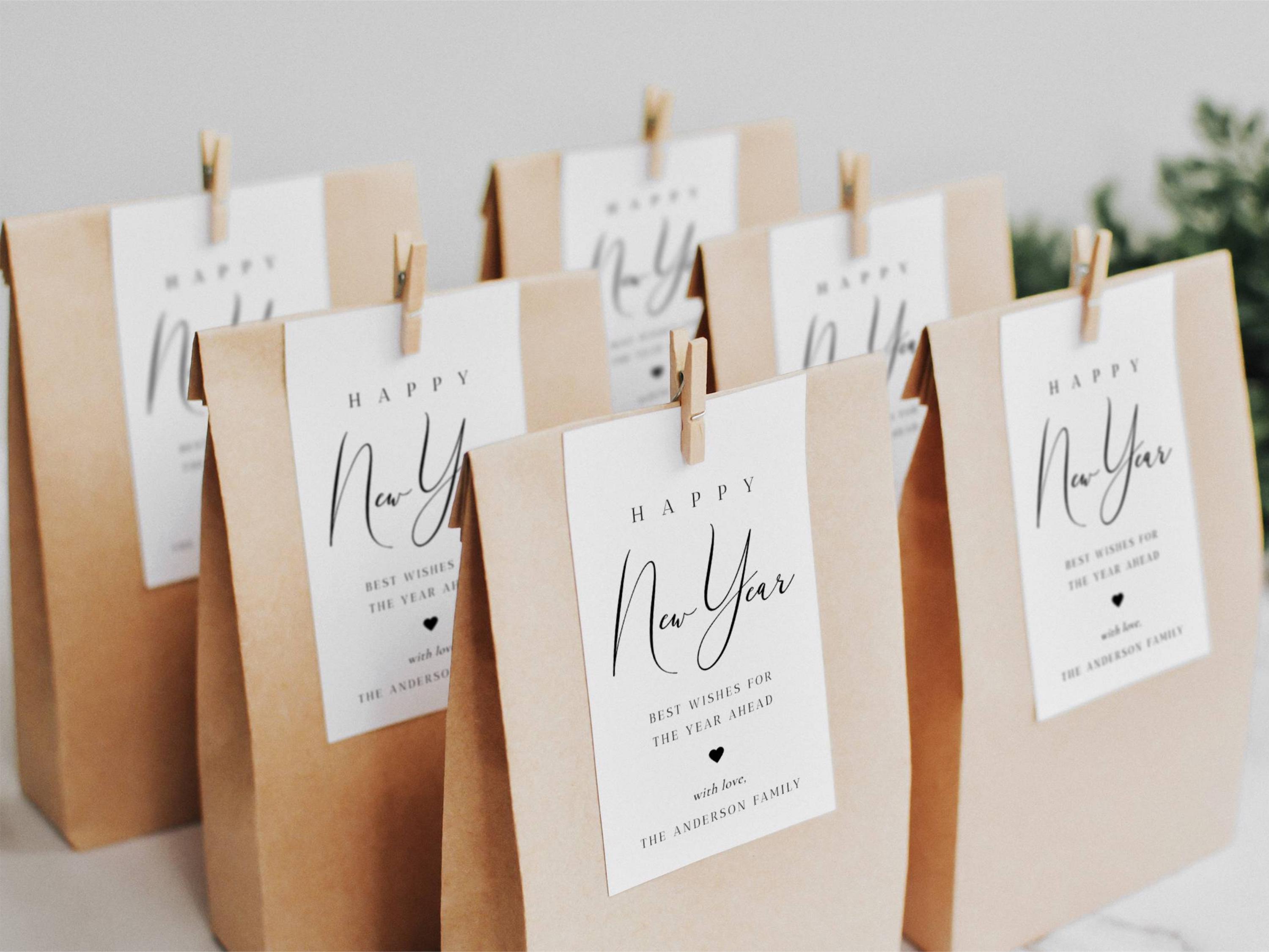Minimalist Happy New Year Gift Tag Template, Simple New Year's Eve ...