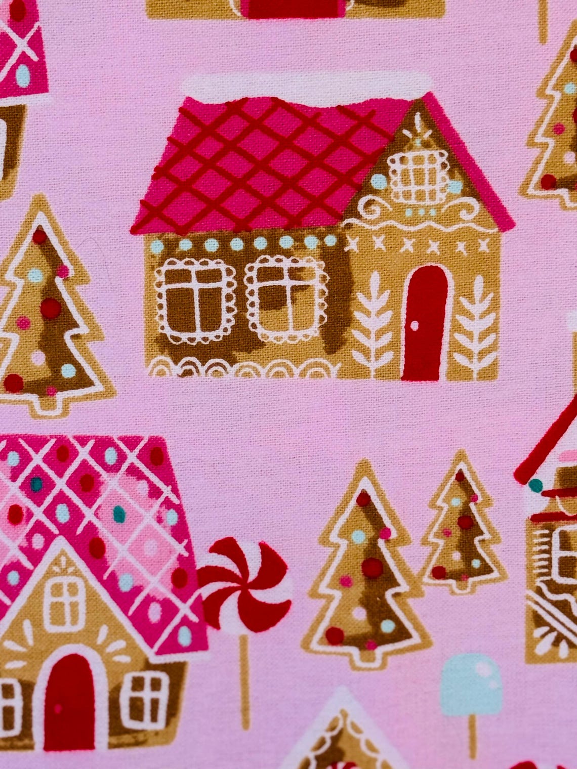 Fabric: Pink Super Snuggle Flannel, Gingerbread Houses and Trees on ...
