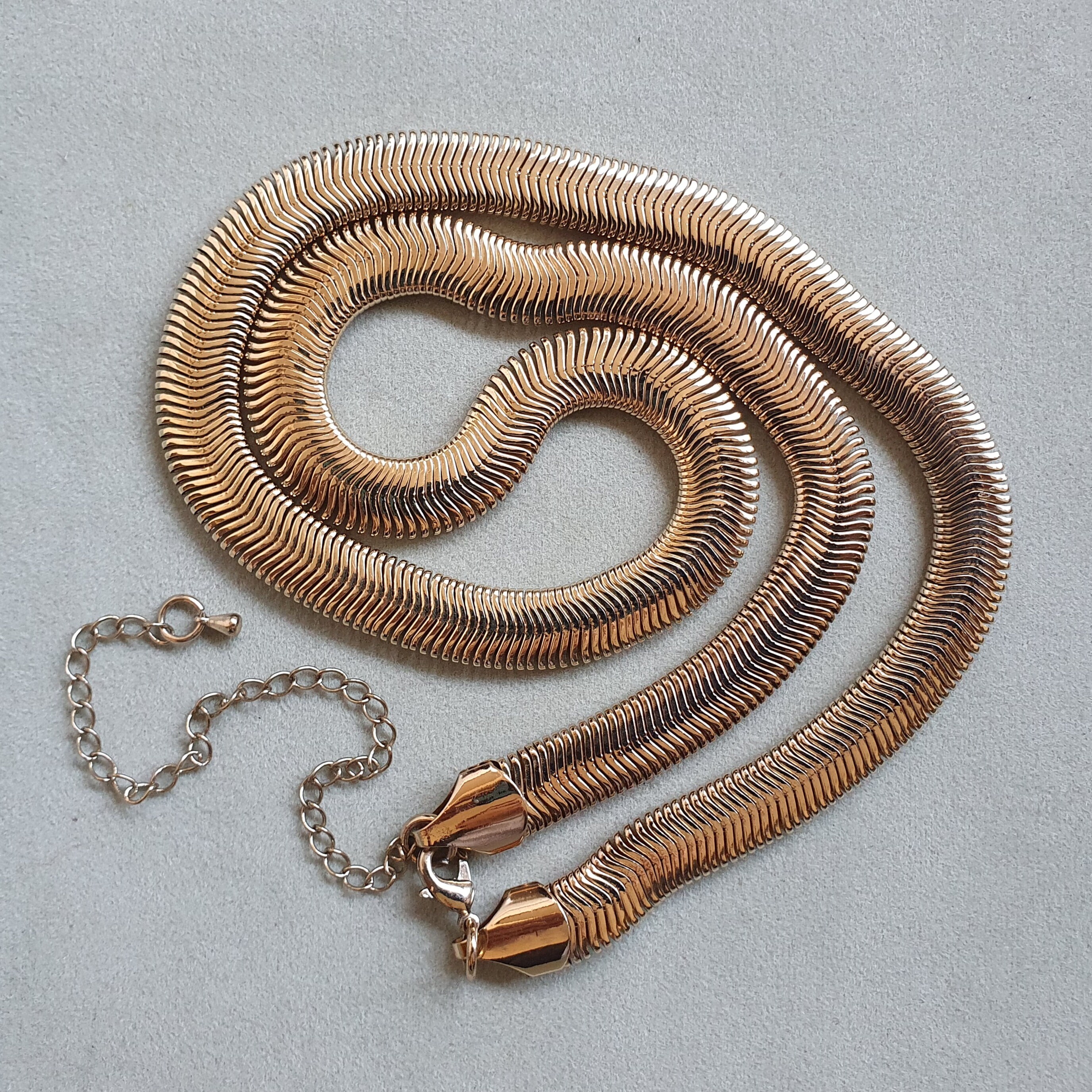 Gorgeous Vintage Gold-tone Slinky Snake Chain Necklace - Etsy