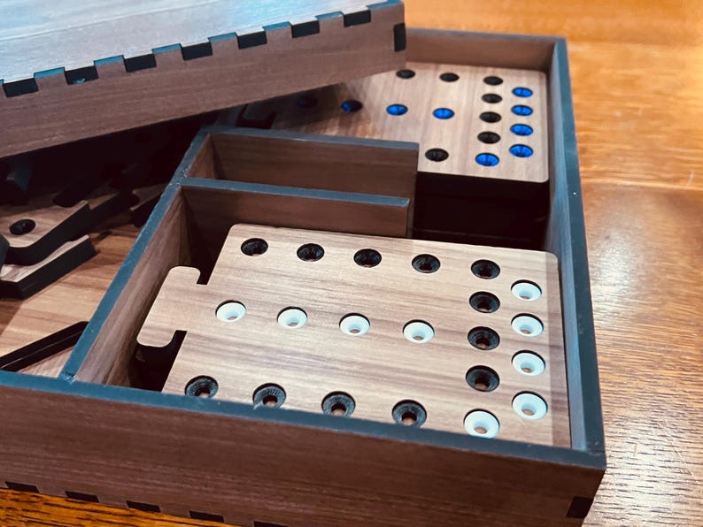 Fast Track Game With Custom Storage Box – 3 to 8 Player Modular Set ...