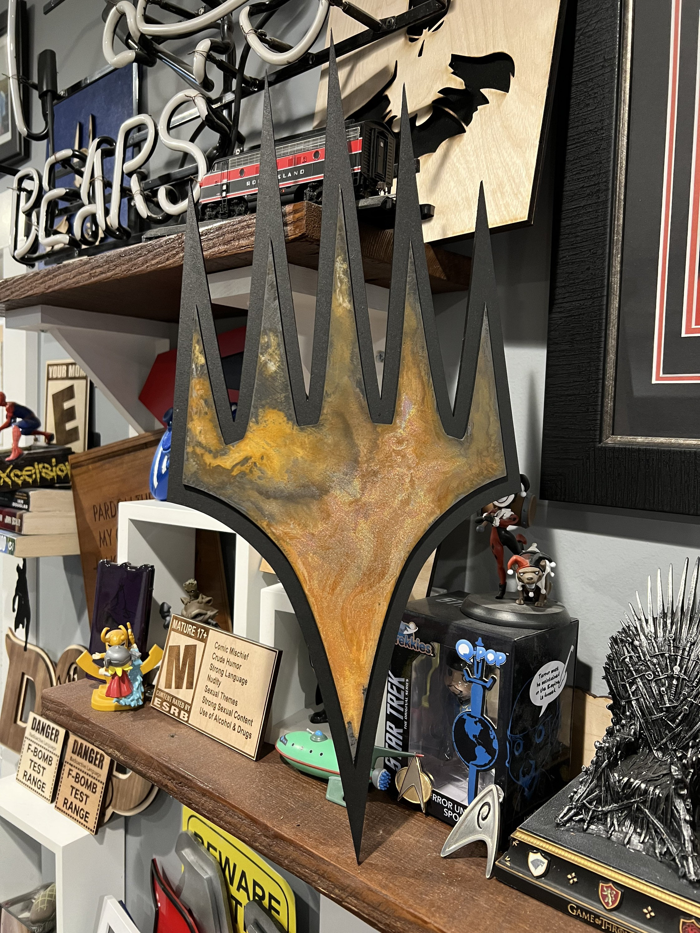 Planeswalker Rusted Emblem Magic the Gathering Mtg Geek Gift - Etsy