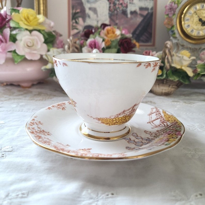 Bell China Hand-painted Floral Pattern Cup and Saucer Set (crazing ...