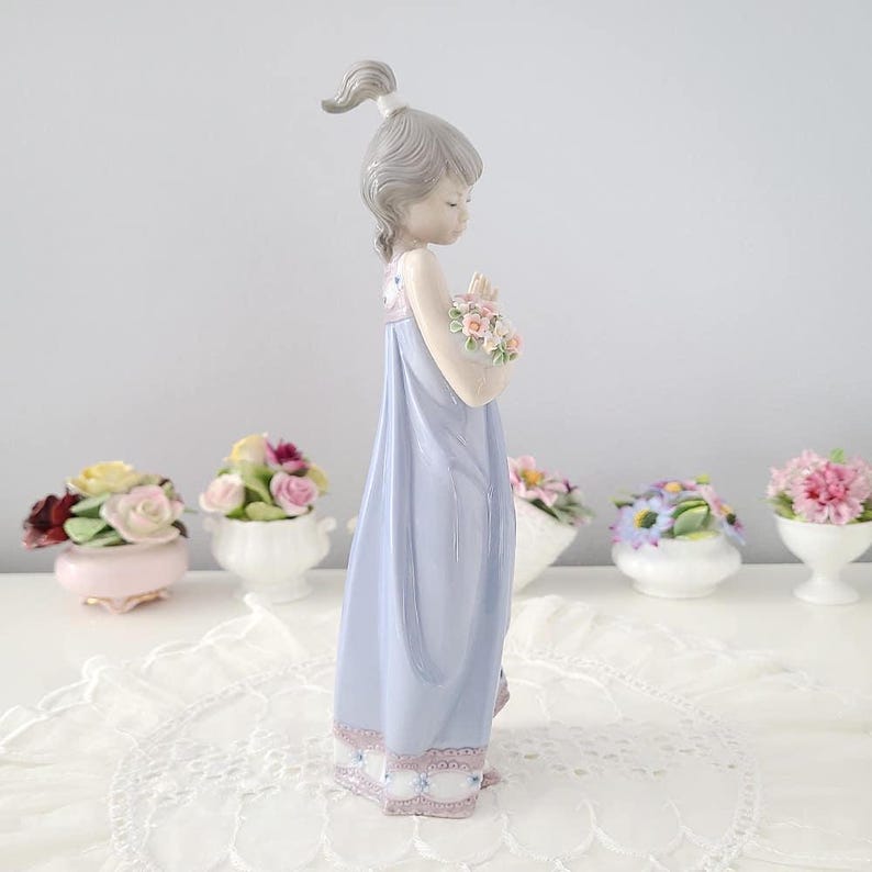 Lladro #5604 Spring Token Figurine - Made in Spain - Etsy