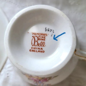 Bell China Hand-painted Floral Pattern Cup and Saucer Set (crazing ...