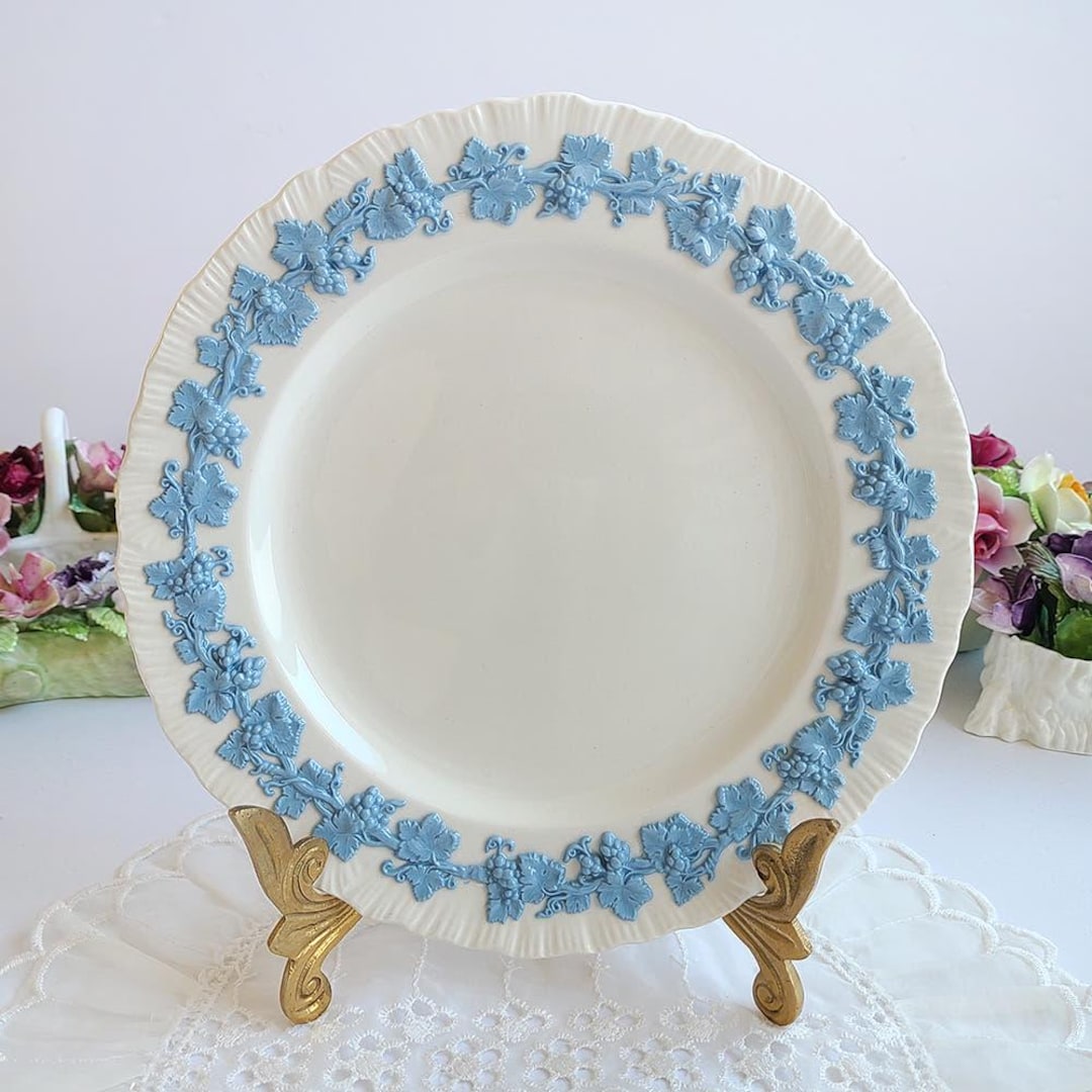 Wedgwood Queensware Shell Edge Plate 8-3/4" - England - Etsy