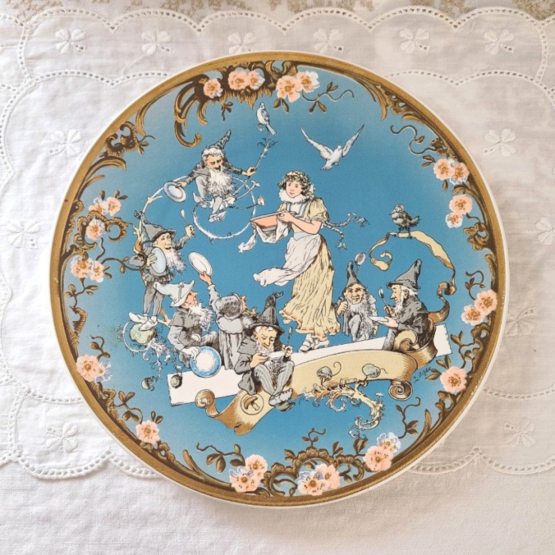 Vintage 1980 Mettlach Villeroy and Boch Snow White Seven Dwarf ...