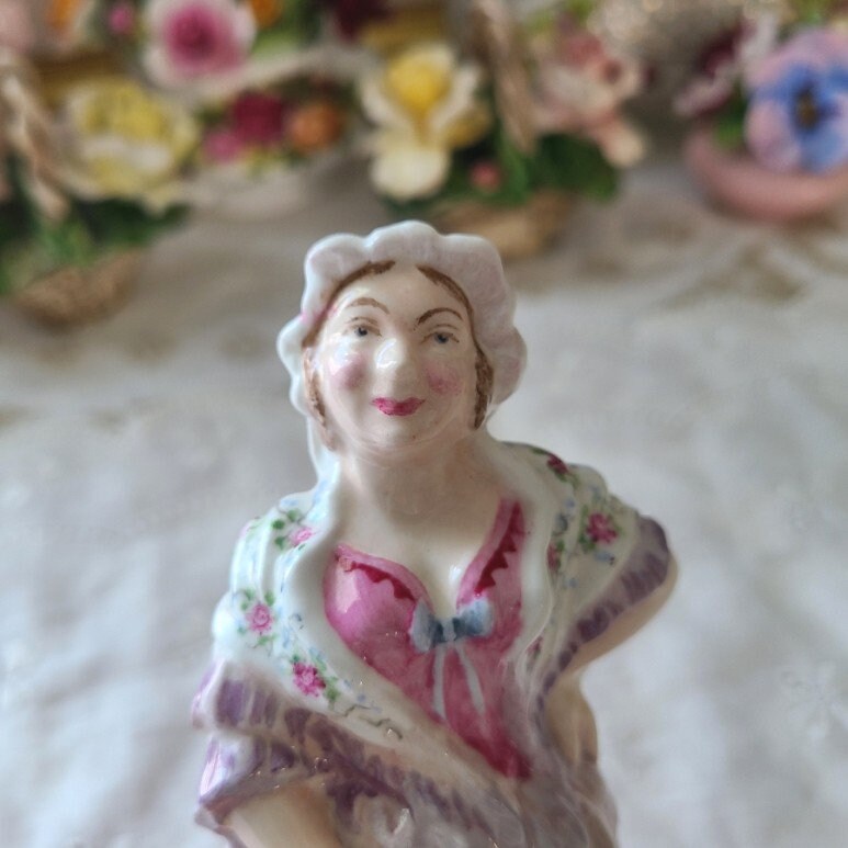 Crown Staffordshire Mrs. Bardell Figurine (minor Crazing) - England - Etsy