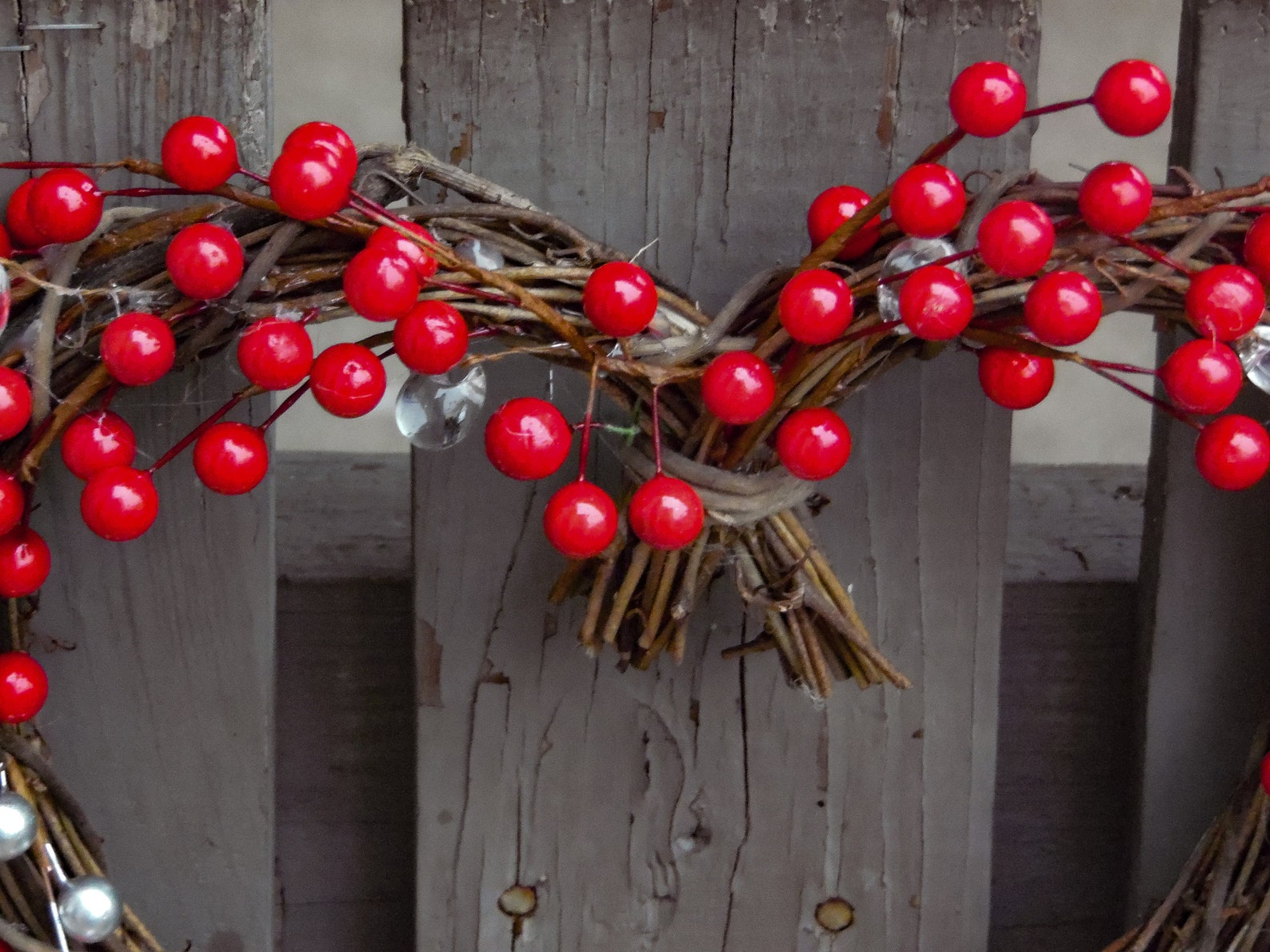 Mini Red Berries Grapevine Heart Wreath - Etsy