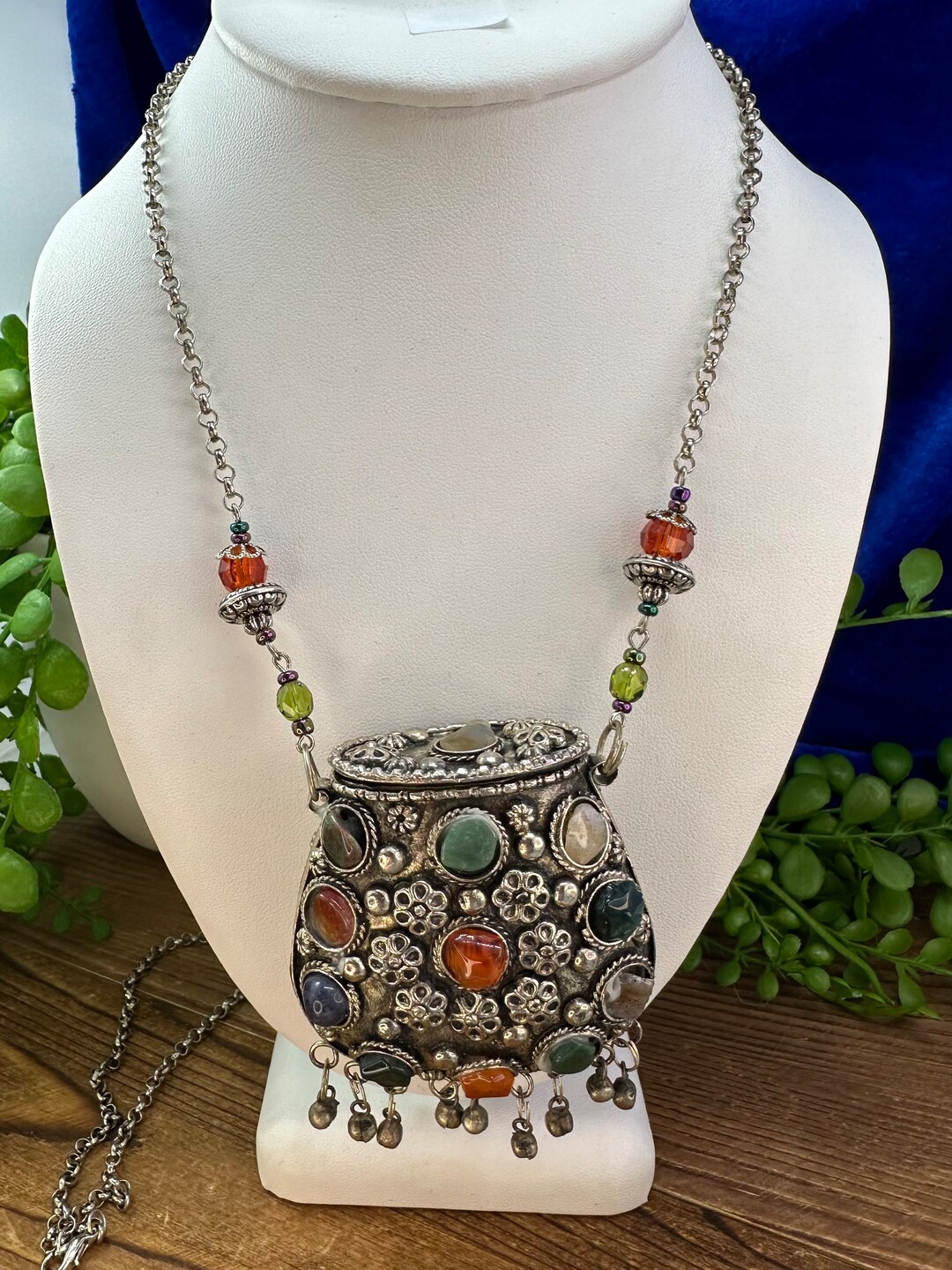 Vintage Tibetan Metal Coin Purse on Chain - Etsy