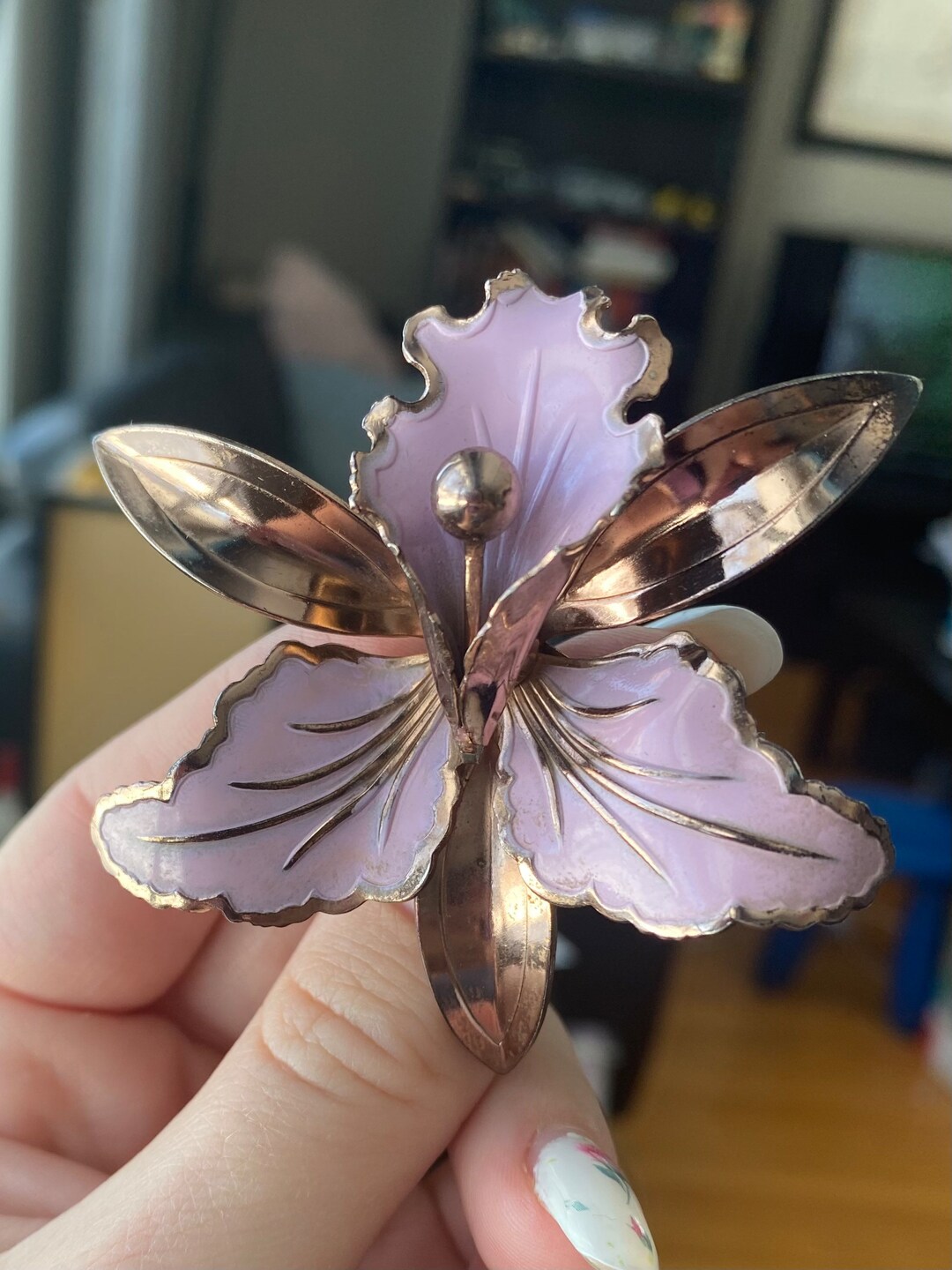 Vintage 1960s Pink Iris Brooch - Etsy