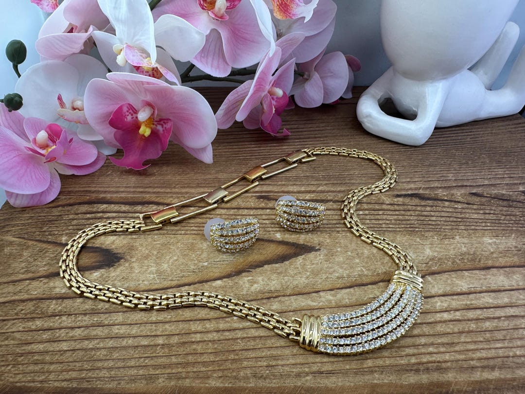 Vintage Butler Necklace and Earring Set. Goldplate and Austrian Crystal ...