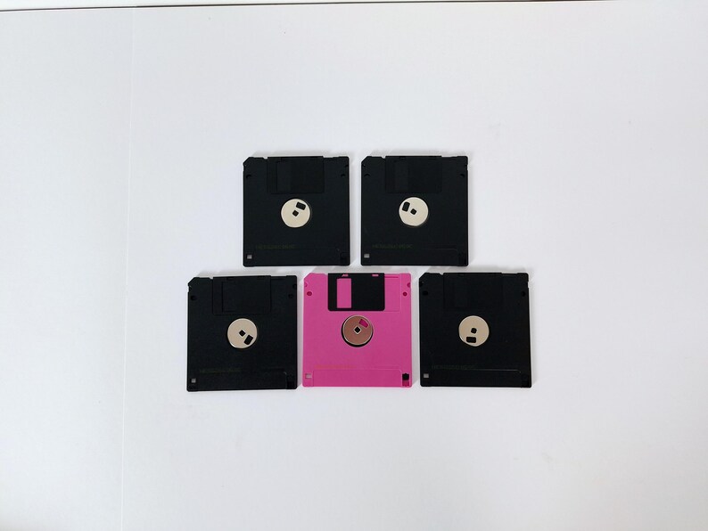 Vintage Floppy Discs 3.5" Mixed Colors Craft Grade NON FUNCTIONING ...