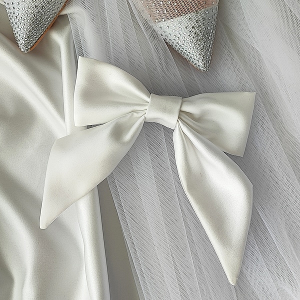 White Hair Bows - Etsy