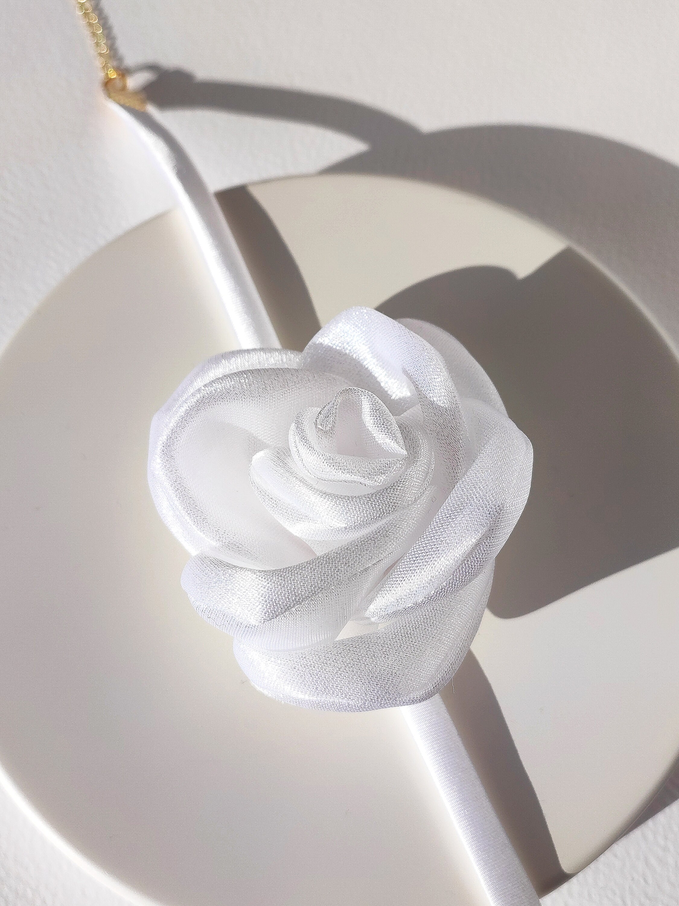 Big White Flower Choker, Organza Flower Brooch for Women - Etsy