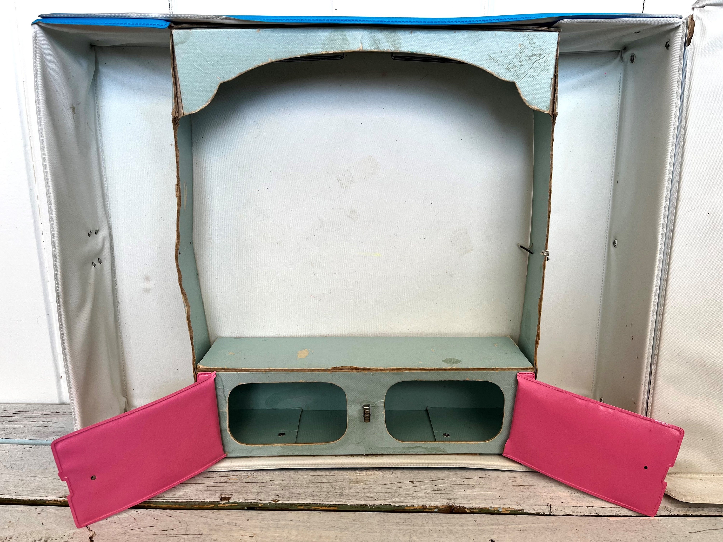 Vintage 1968 'the World of Barbie' Double Doll - Etsy