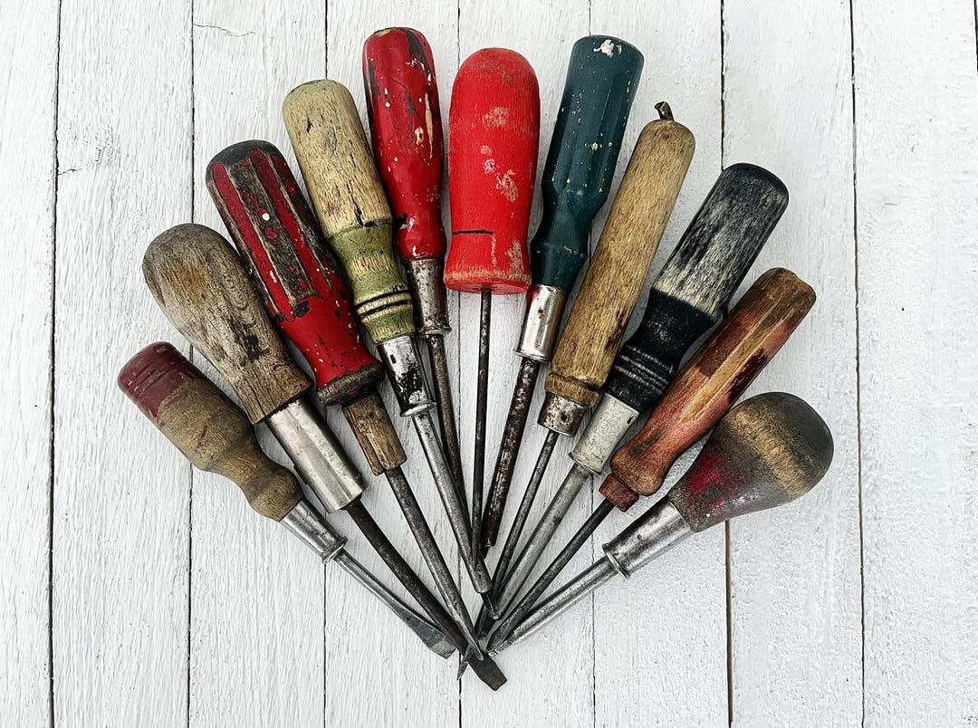 Set of 11 Antique Wooden Handle Screwdrivers, Vintage Workshop, Rustic ...