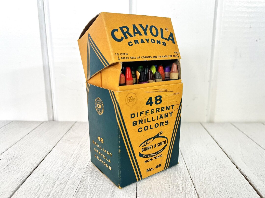 Vintage 1960's Box of Crayola Crayons by Binney and Smith 69 Cents - Etsy
