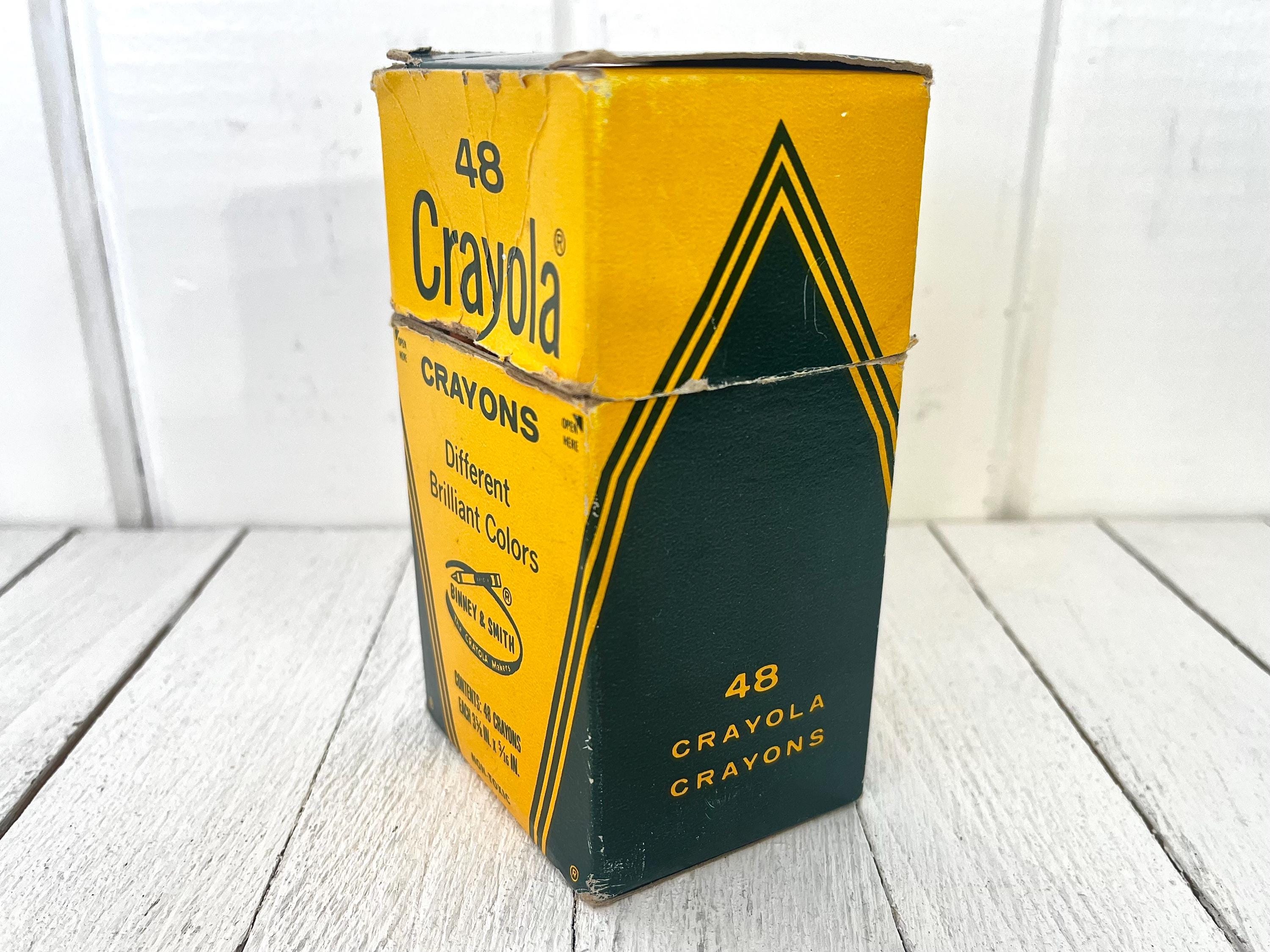 Vintage Boxes of Crayola Crayons by Binney & Smith and Canada Crayon Co ...