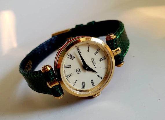Vintage Gucci Model 2000L Shelly Line Stack Watch in Pristine - Etsy