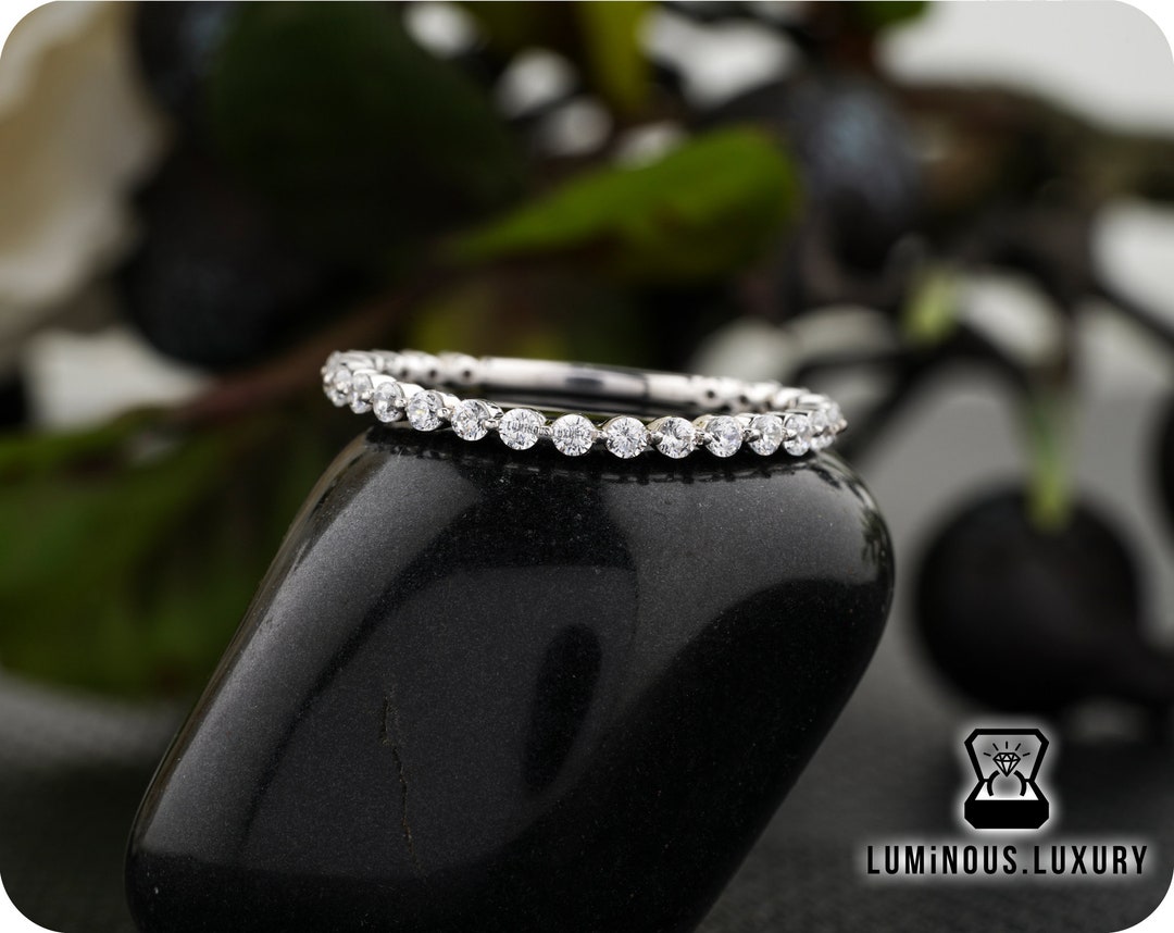 Bubble Prong Set 3/4 Eternity Round Cut Colorless Moissanite Wedding ...