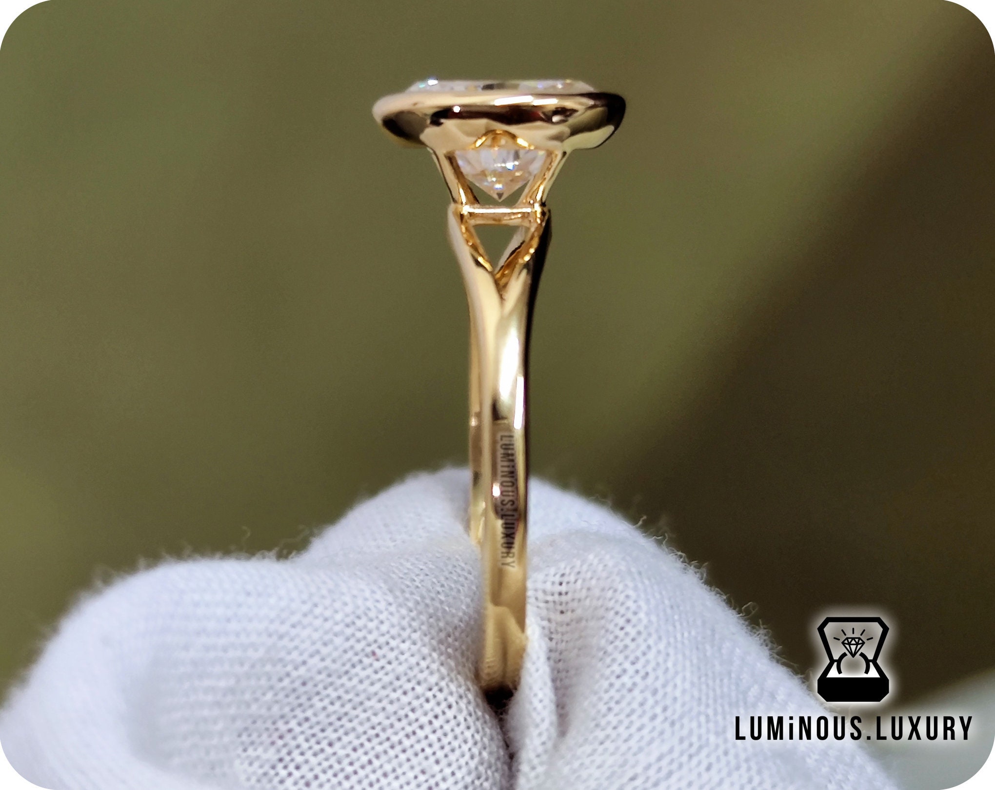 Full Bezel Set Oval Brilliant Cut Moissanite Engagement Ring - Etsy