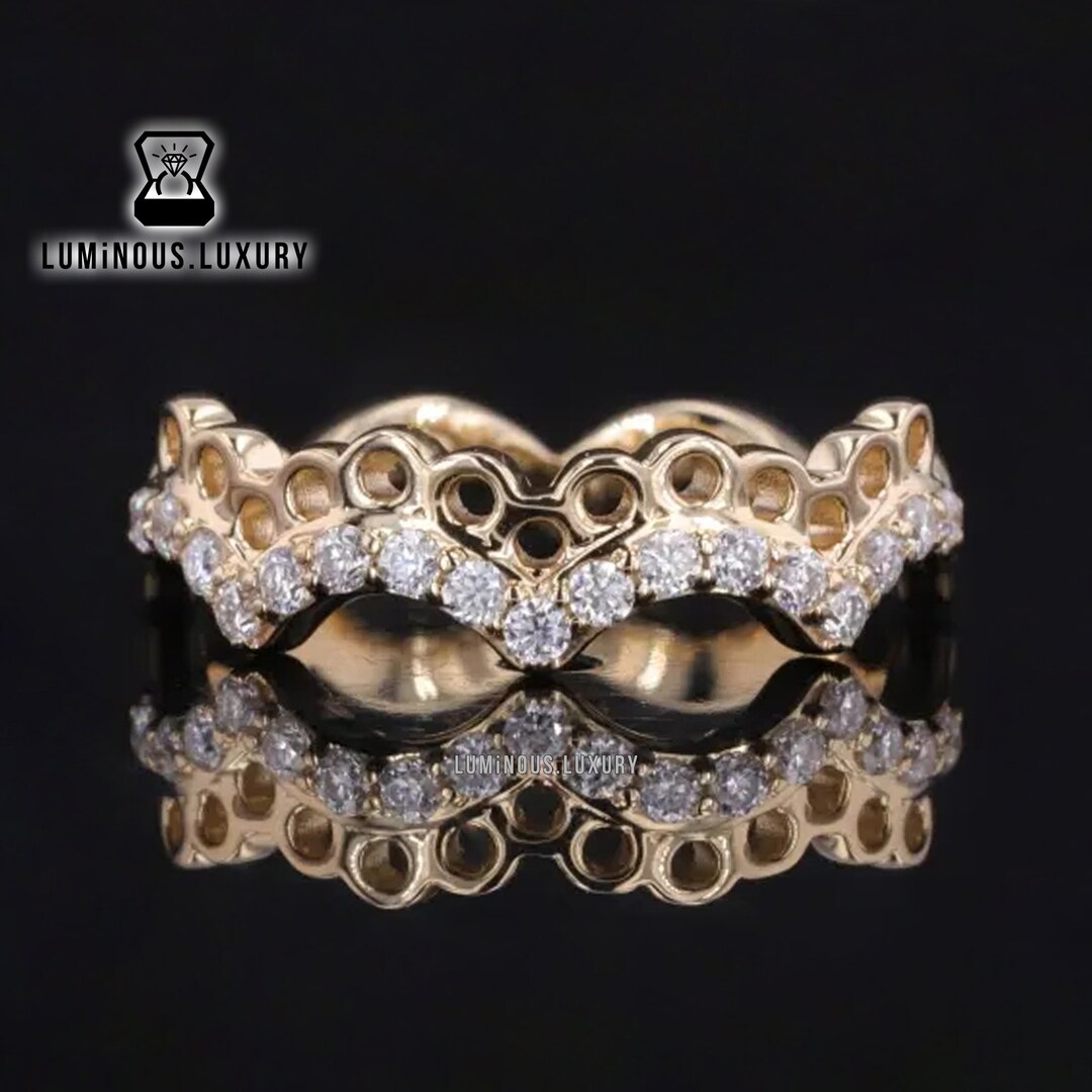 Crown Band, Vintage Curved Anniversary Band, Round Cut Moissanite Half ...