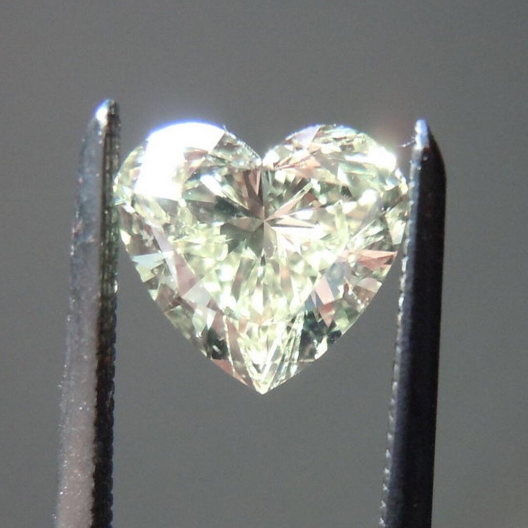 Sparky off White Yellow Heart Cut Moissanite: 0.20 to 3.30 Carat Loose ...