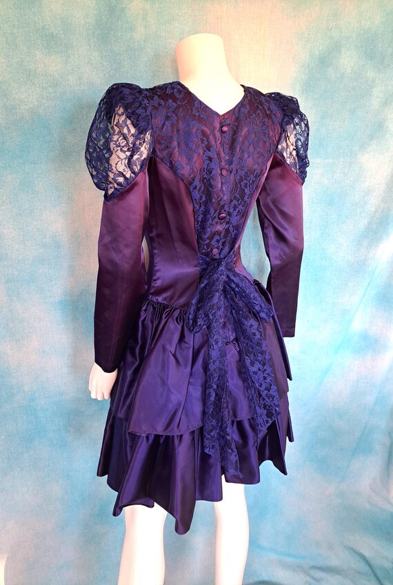 Vintage 80s Sapphire Midnight Blue Lacy Ruffled Taffe… - Gem