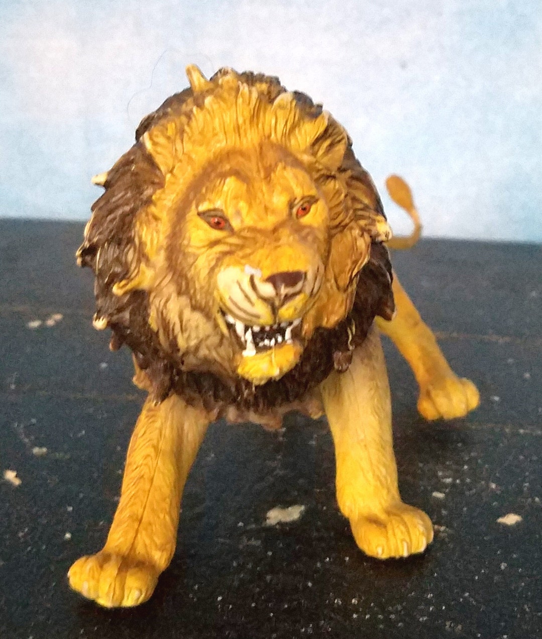 Vintage 1980s Hard Rubber Vinyl PVC Realistic Growling Lion Toy Figurine, Circus, Big Cat, Zoo ...