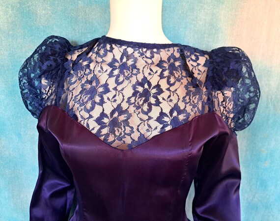 Vintage 80s Sapphire Midnight Blue Lacy Ruffled Taffe… - Gem