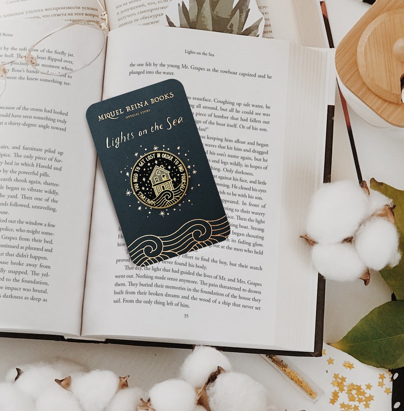 Black & Gold Cute Enamel Pin, Book Lover Gift for Women and Men, House ...