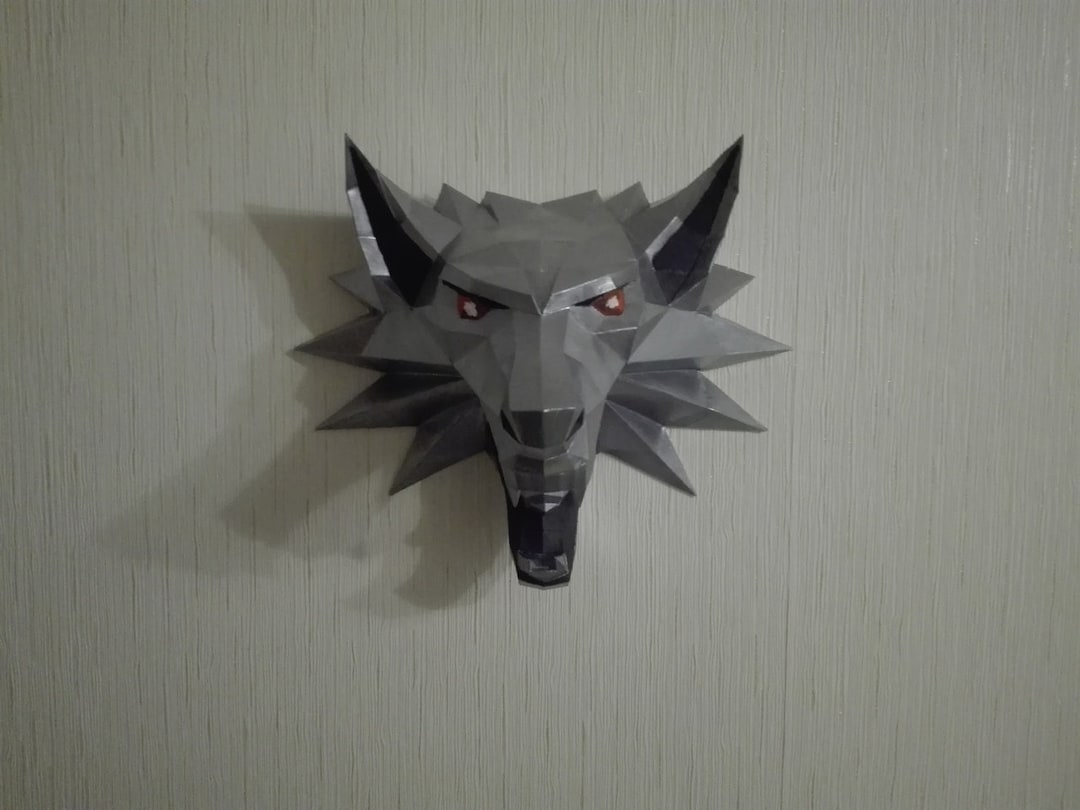 Geralt of the Witcher Low Poly, Papercraft, PDF Template, Paper Model ...