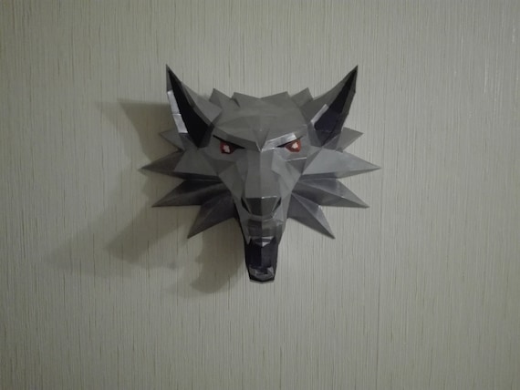 Geralt of the Witcher Low Poly Papercraft PDF Template - Etsy
