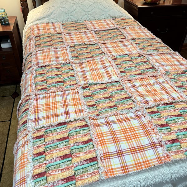 Patriotic Disappearing Nine Patch Rag Quilt, Sofa Throw, Denim Rag ...