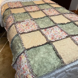 Autumn Leaves and Acorns 2 Rag Quilt, Sofa Throw, Fall Rag Quilt ...