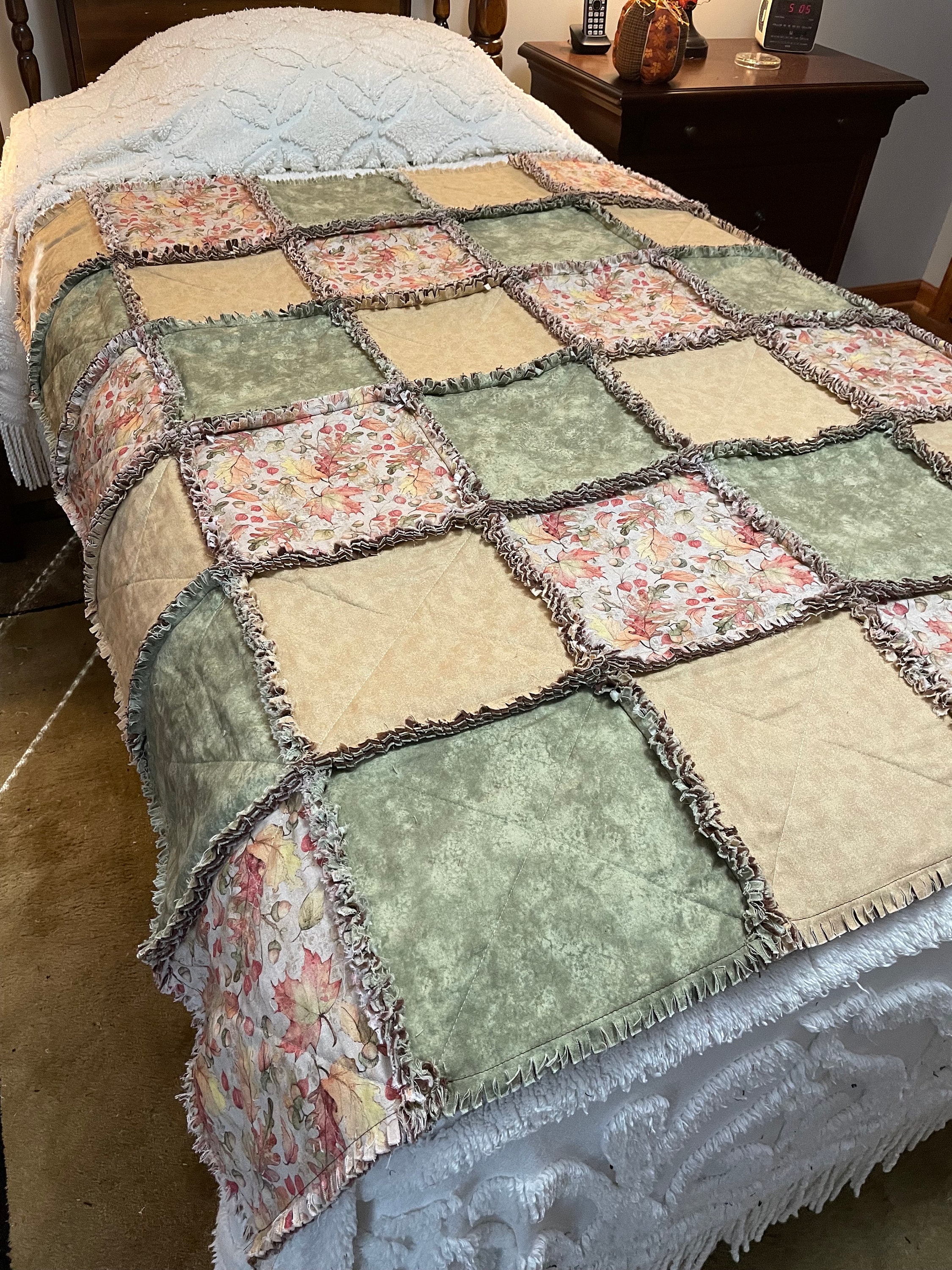 Autumn Leaves and Acorns 2 Rag Quilt, Sofa Throw, Fall Rag Quilt ...