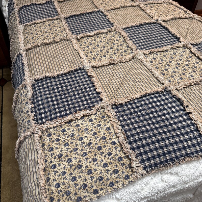 Primitive Rag Quilt - Etsy