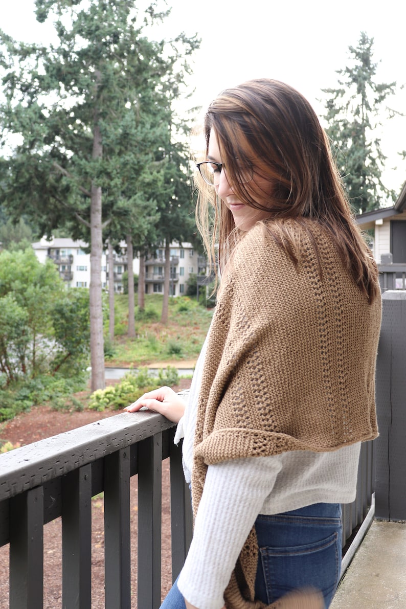 Fancy Fall Shawl Knit Pattern | Knit Shawl | Simple Garter Lace Shawl ...